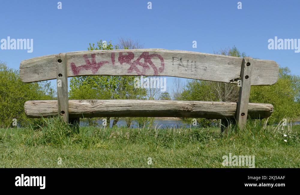 Europe bench Stock Videos & Footage - HD and 4K Video Clips - Alamy