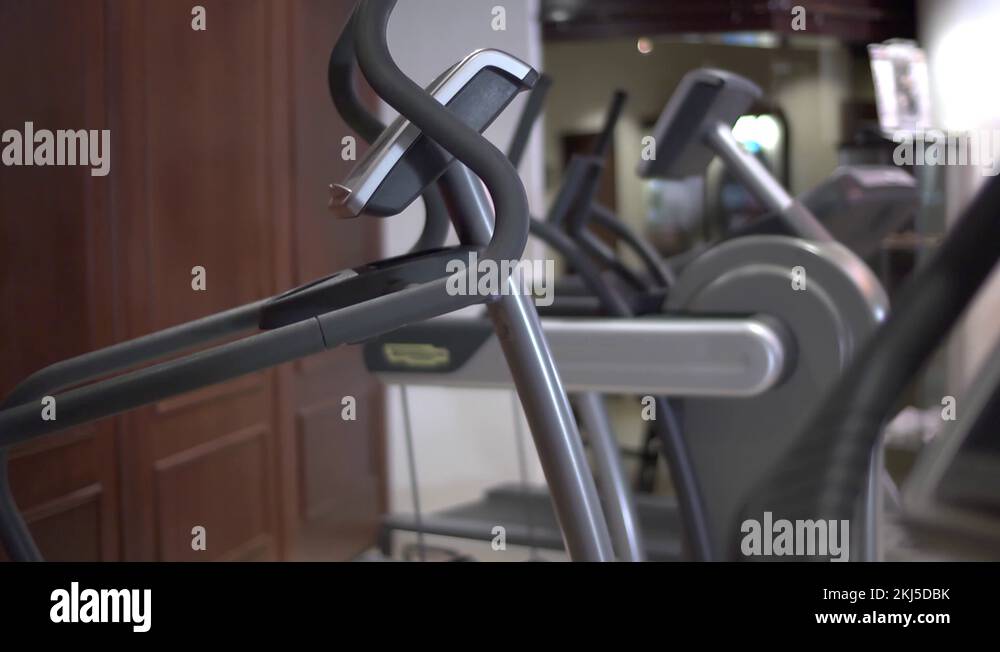 Runningmachine Stock Videos & Footage - HD and 4K Video Clips - Alamy