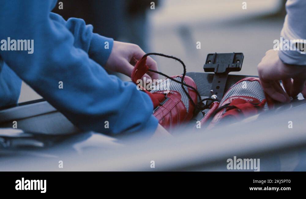Foot rowing boat Stock Videos & Footage - HD and 4K Video Clips - Alamy