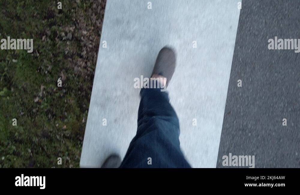 Grass ledge Stock Videos & Footage - HD and 4K Video Clips - Alamy