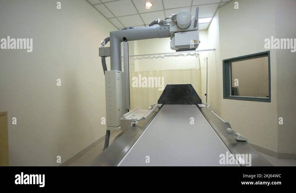 Overview of X Ray scanning room Stock Video Footage - Alamy