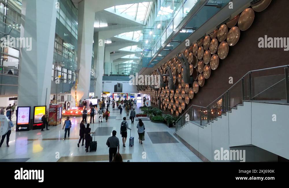 Airport t3 terminal Stock Videos & Footage - HD and 4K Video Clips - Alamy