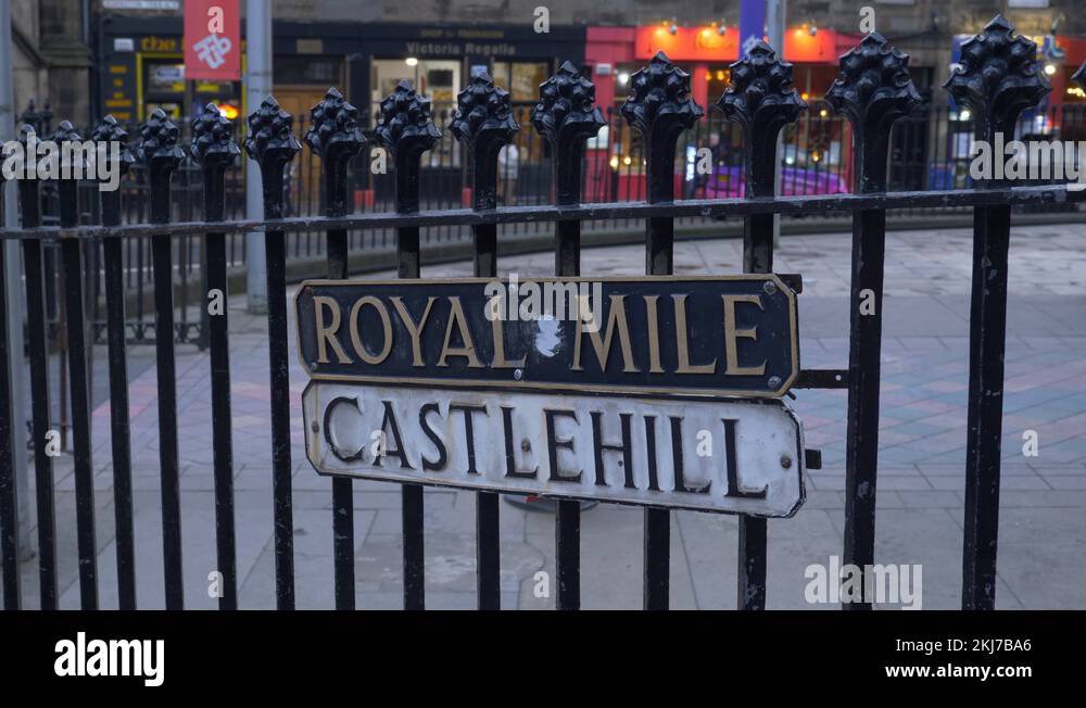 Edinburgh royal mile signs Stock Videos & Footage - HD and 4K Video ...