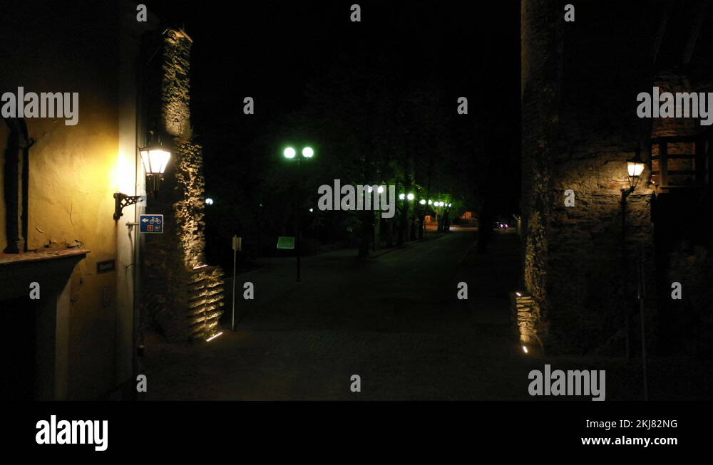 Midnight street view Stock Videos & Footage - HD and 4K Video Clips - Alamy