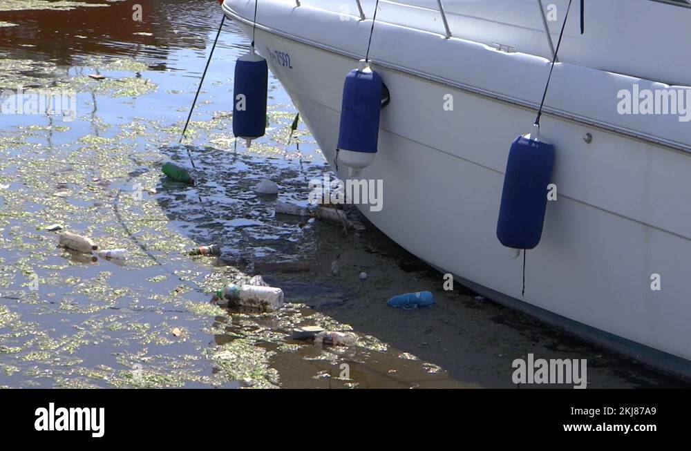 Yacht pollution Stock Videos & Footage - HD and 4K Video Clips - Alamy