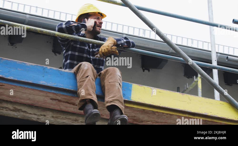 Mobile scaffold Stock Videos & Footage - HD and 4K Video Clips - Alamy