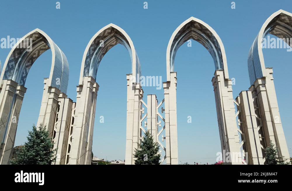 Monument structure Stock Videos & Footage - HD and 4K Video Clips - Alamy