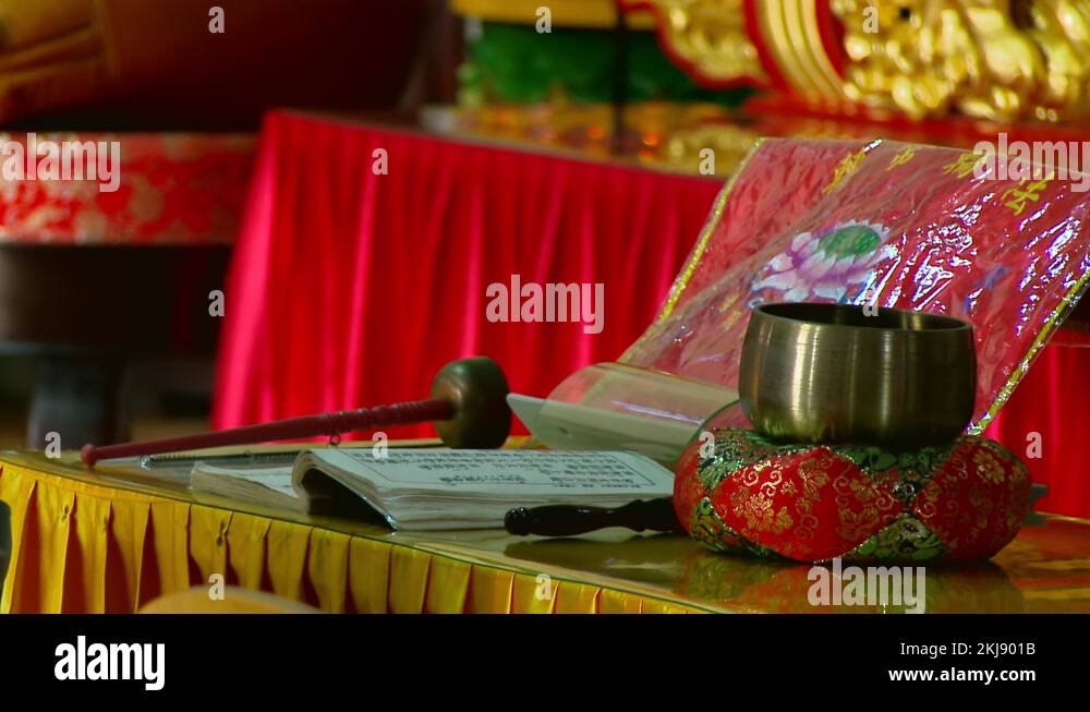 Cult object Stock Videos & Footage - HD and 4K Video Clips - Alamy