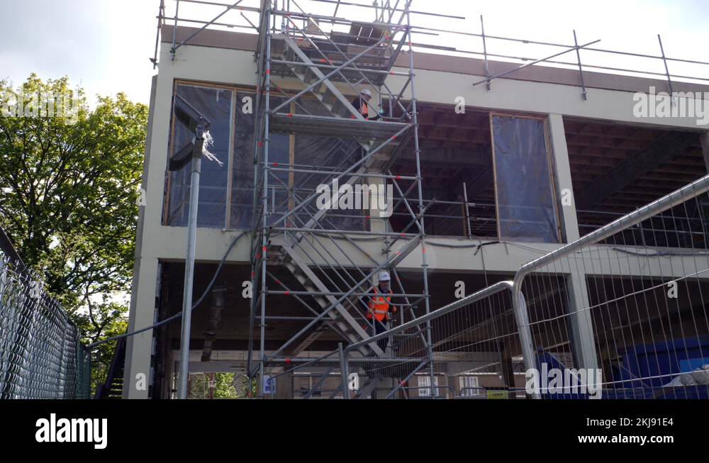 Scaffold rail Stock Videos & Footage - HD and 4K Video Clips - Alamy