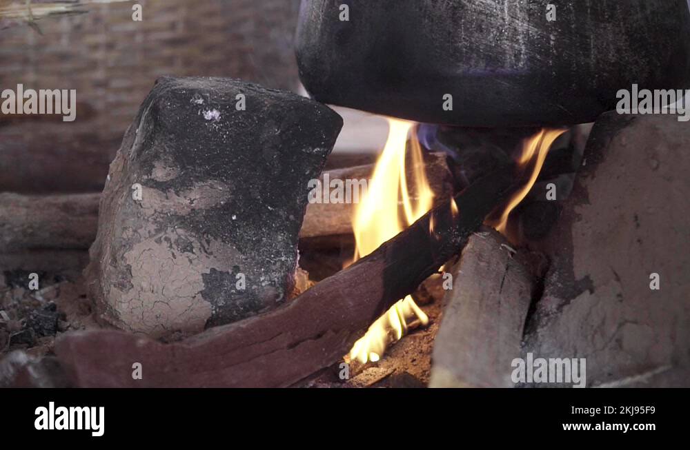 Mud stove Stock Videos & Footage - HD and 4K Video Clips - Alamy