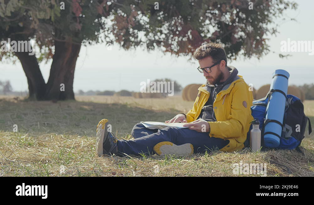 Field route Stock Videos & Footage - HD and 4K Video Clips - Alamy