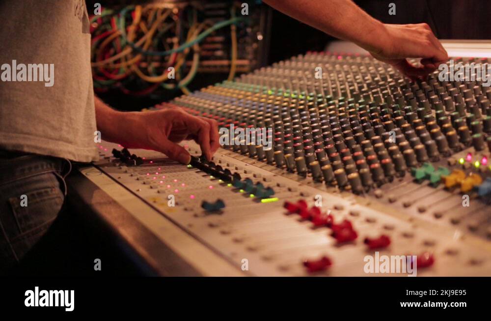 Mixer at a concert Stock Videos & Footage - HD and 4K Video Clips - Alamy