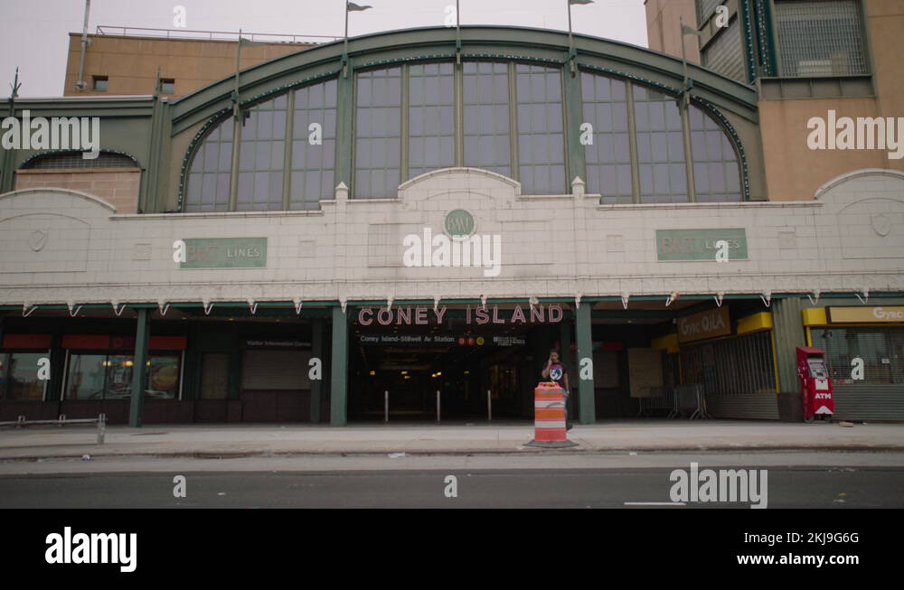 Mta entrance Stock Videos & Footage - HD and 4K Video Clips - Alamy
