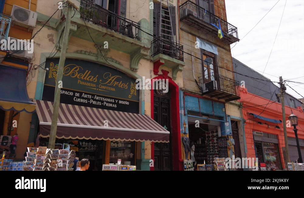 La boca building Stock Videos & Footage - HD and 4K Video Clips - Alamy