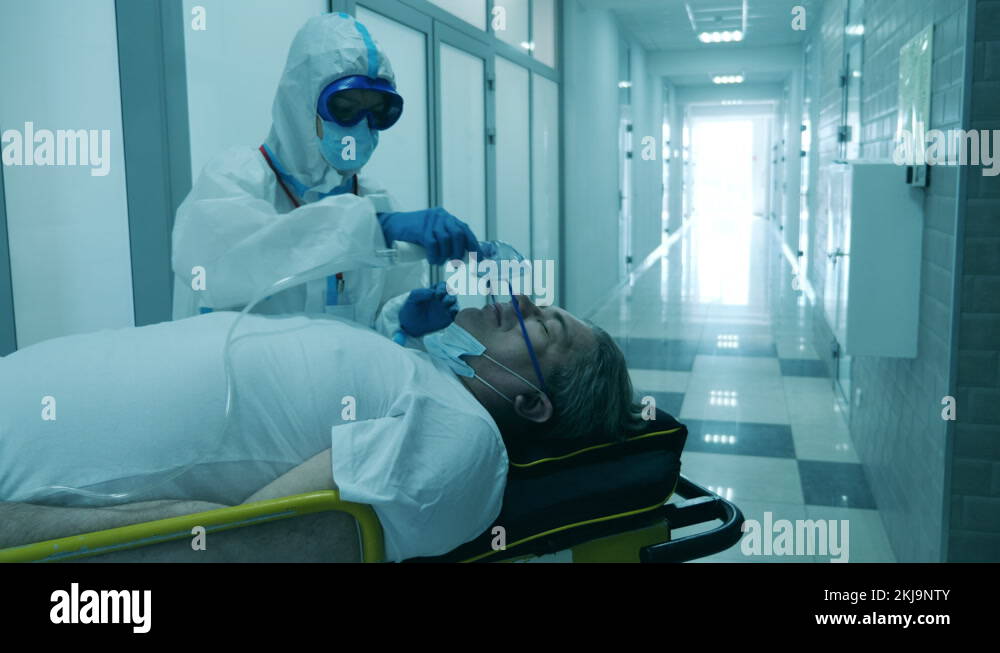 Patient respirator Stock Videos & Footage - HD and 4K Video Clips - Alamy