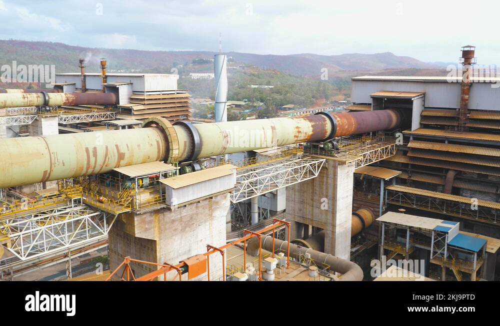 Kiln operation Stock Videos & Footage - HD and 4K Video Clips - Alamy