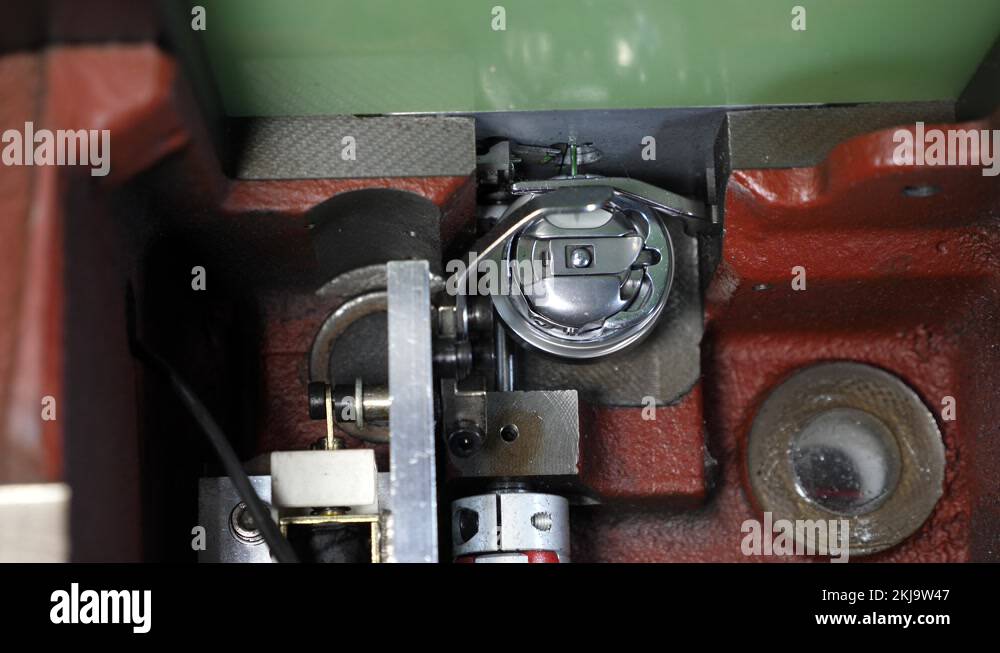 Bobbin and shuttle Stock Videos & Footage - HD and 4K Video Clips - Alamy