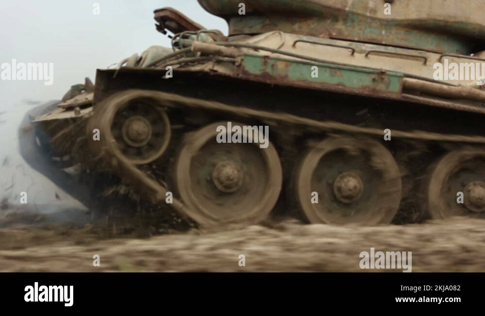 Mud tanks Stock Videos & Footage - HD and 4K Video Clips - Alamy