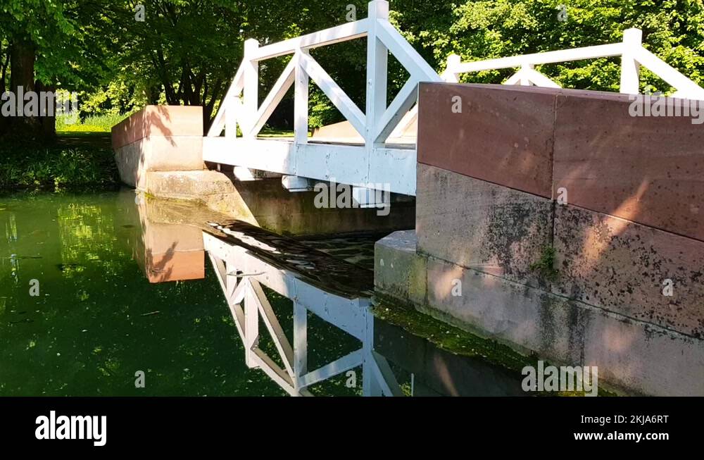 White bridge beams Stock Videos & Footage - HD and 4K Video Clips - Alamy
