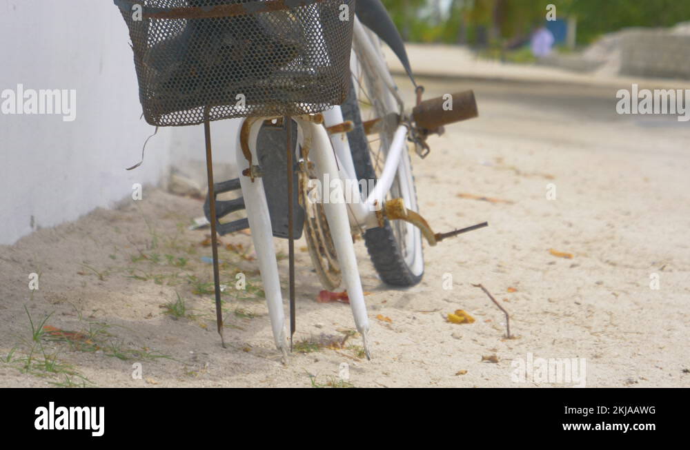 Missing wheel Stock Videos & Footage - HD and 4K Video Clips - Alamy