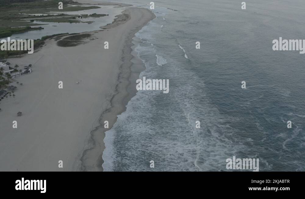 White topside Stock Videos & Footage - HD and 4K Video Clips - Alamy