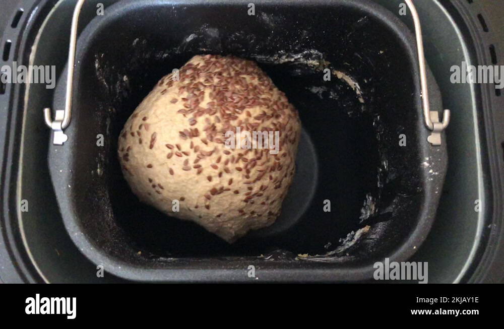 Bread making machine Stock Videos & Footage - HD and 4K Video Clips - Alamy