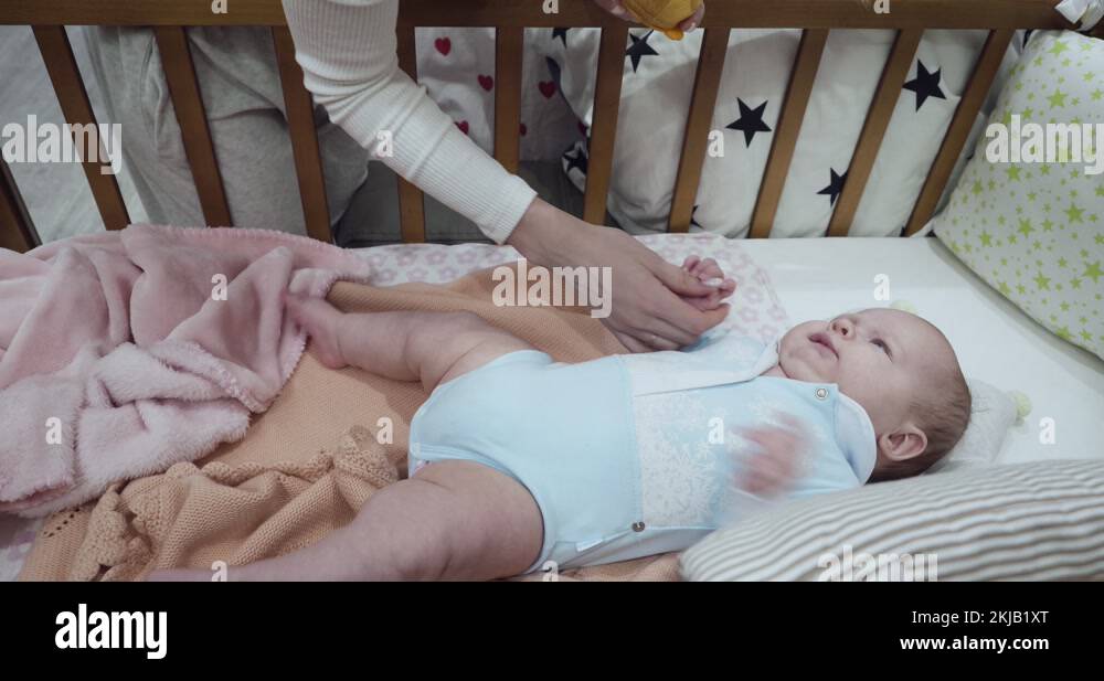 Cradle stands Stock Videos & Footage - HD and 4K Video Clips - Alamy