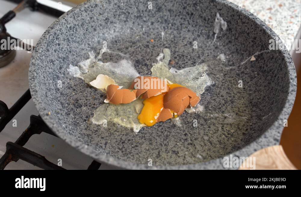 Shell smash Stock Videos & Footage - HD and 4K Video Clips - Alamy