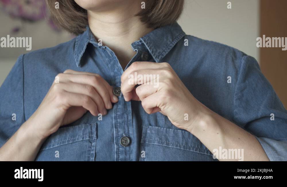 Collar fitting Stock Videos & Footage - HD and 4K Video Clips - Alamy