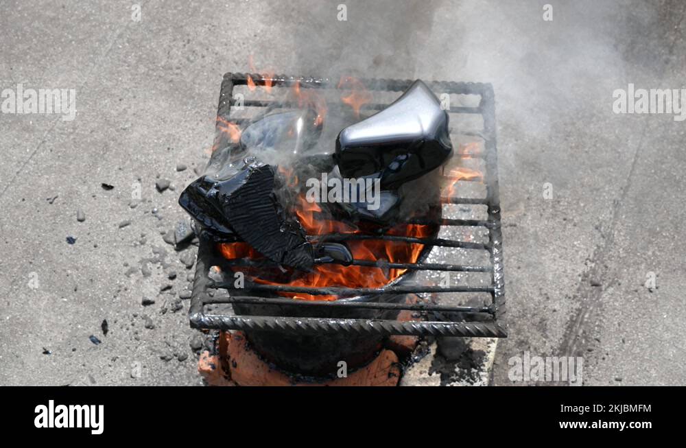 Waterproofing bricks Stock Videos & Footage - HD and 4K Video Clips - Alamy