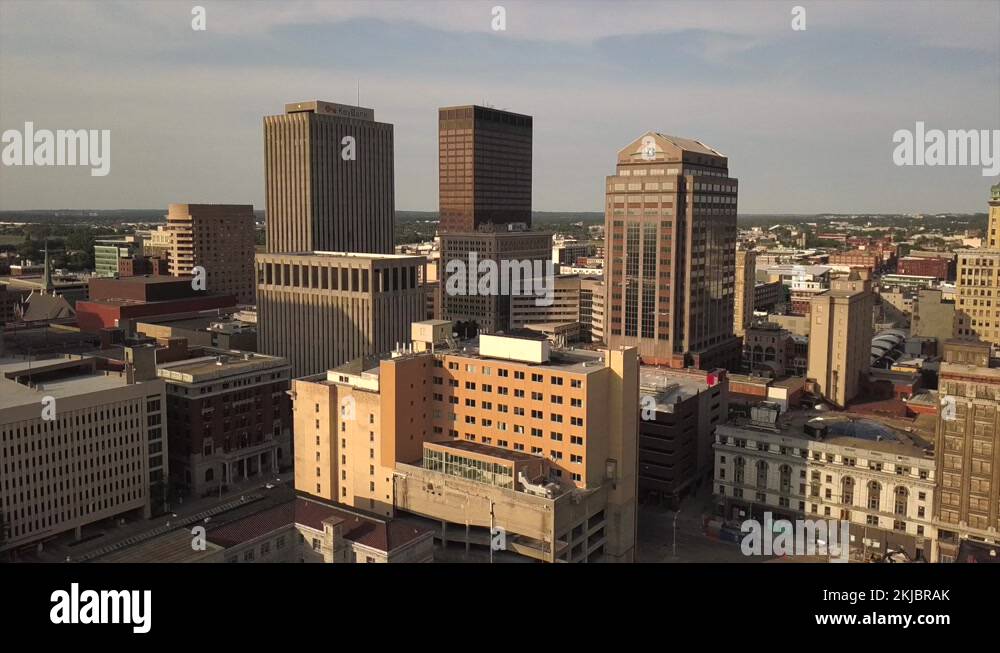 Dayton ohio aerial Stock Videos & Footage - HD and 4K Video Clips - Alamy