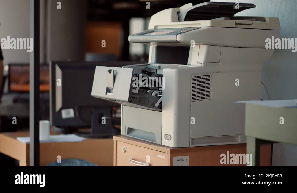 Copier cartridge Stock Videos & Footage - HD and 4K Video Clips - Alamy
