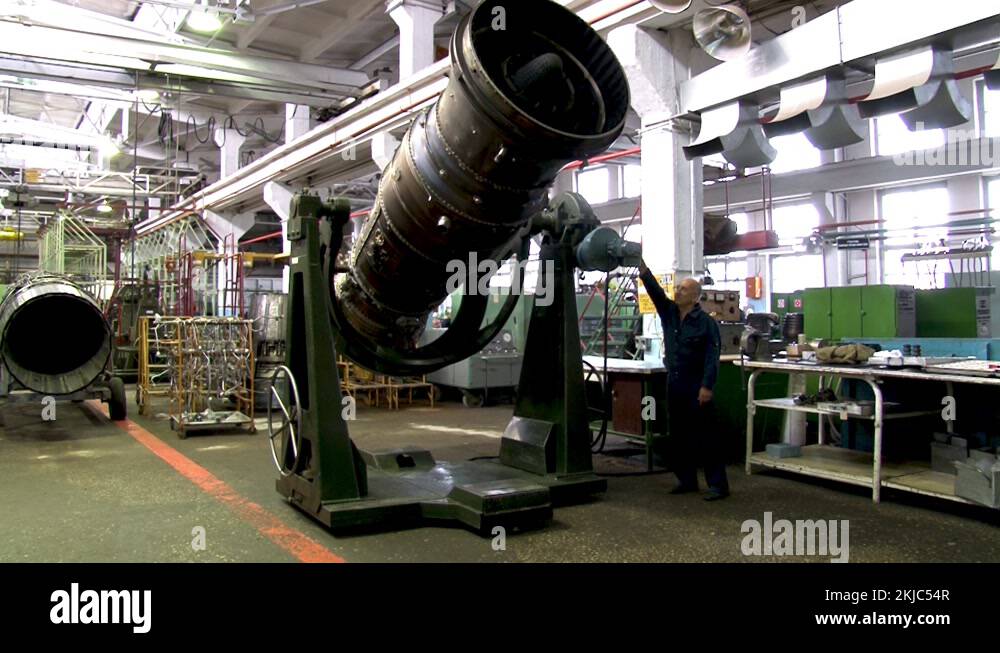 Workshop for repairing aircraft engines. Rotation of slipway with ...