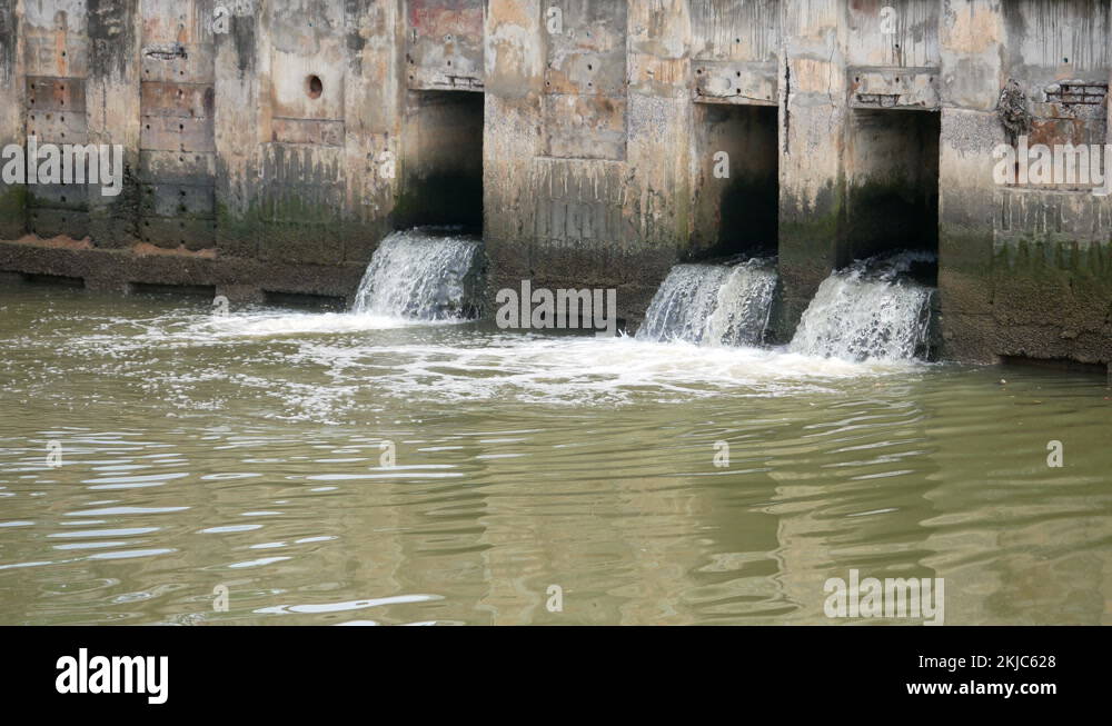Industrial waste flowing into river Stock Videos & Footage - HD and 4K ...
