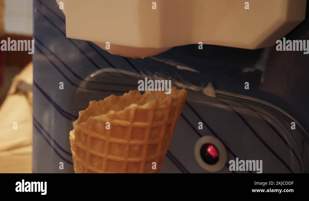 Wafer making machine Stock Videos & Footage - HD and 4K Video Clips - Alamy