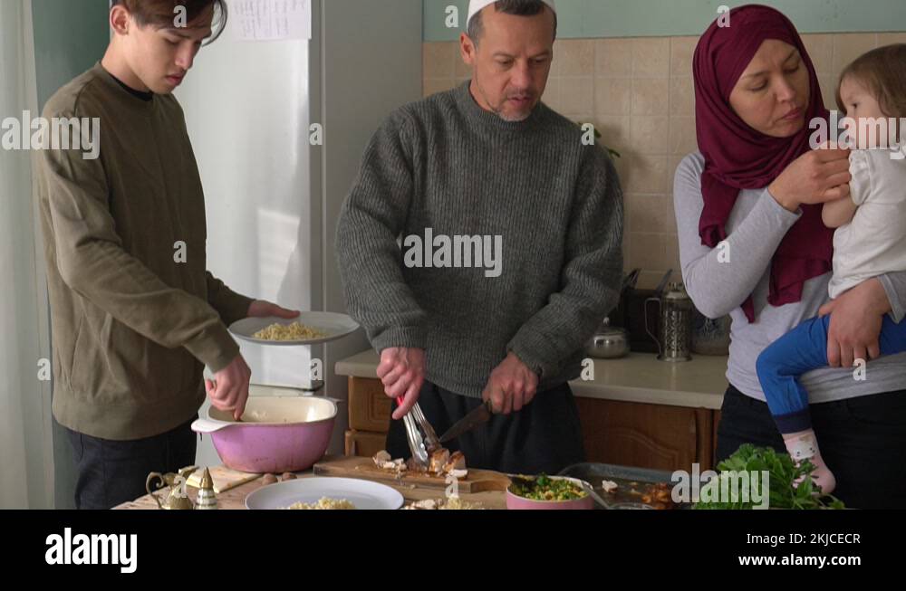 Muslim family life Stock Videos & Footage - HD and 4K Video Clips - Alamy