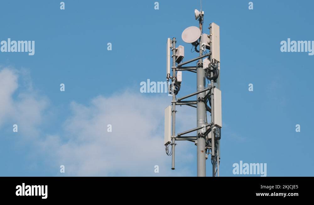 Traffic signal mast Stock Videos & Footage - HD and 4K Video Clips - Alamy