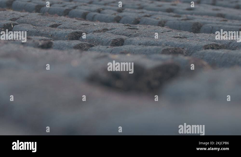 Turf cut Stock Videos & Footage - HD and 4K Video Clips - Alamy