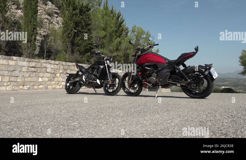 Competitive motorbikes Stock Videos & Footage - HD and 4K Video Clips ...