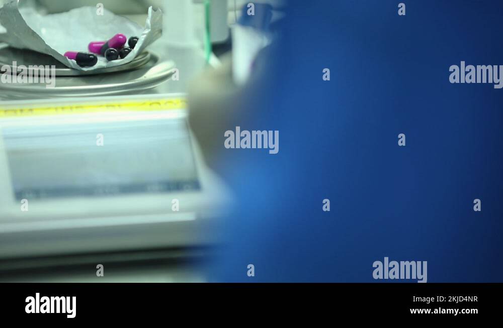 Corona capsule Stock Videos & Footage - HD and 4K Video Clips - Alamy