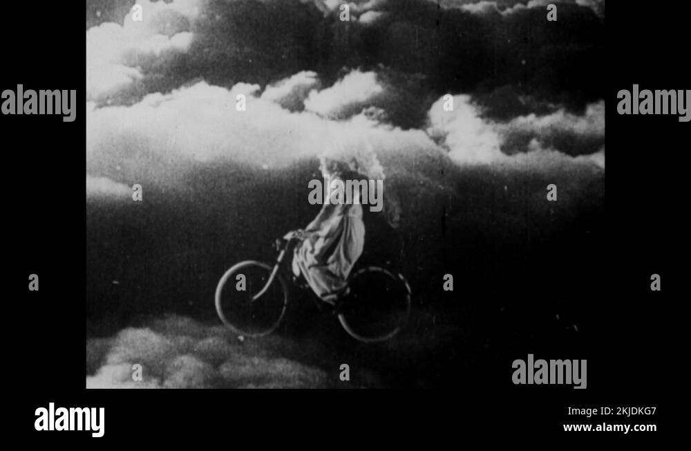 Wings and clouds Stock Videos & Footage - HD and 4K Video Clips - Alamy