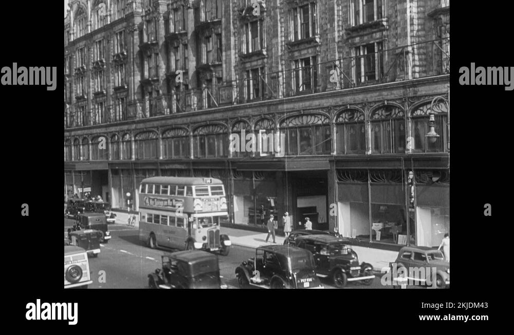 Ww2 london streets Stock Videos & Footage - HD and 4K Video Clips - Alamy