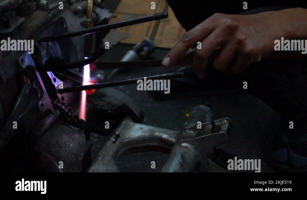 Motorcycle piston detail Stock Videos & Footage - HD and 4K Video Clips ...