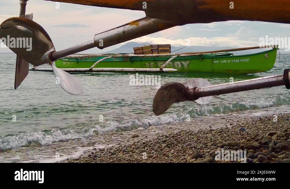 Filipino bangka Stock Videos & Footage - HD and 4K Video Clips - Alamy