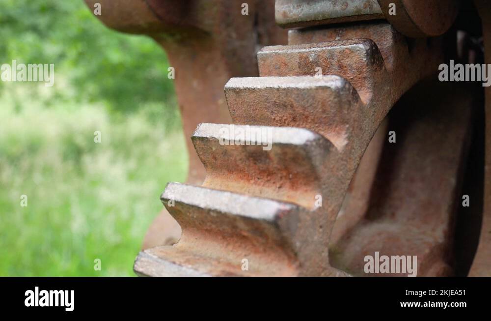 Worn cogs Stock Videos & Footage - HD and 4K Video Clips - Alamy