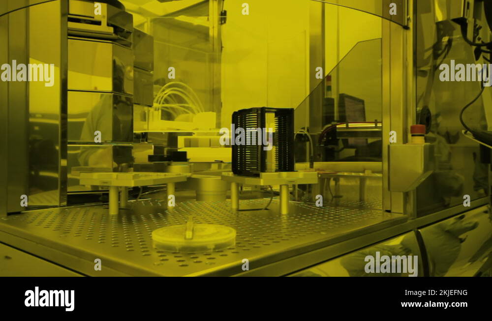 Cleanroom machine Stock Videos & Footage - HD and 4K Video Clips - Alamy