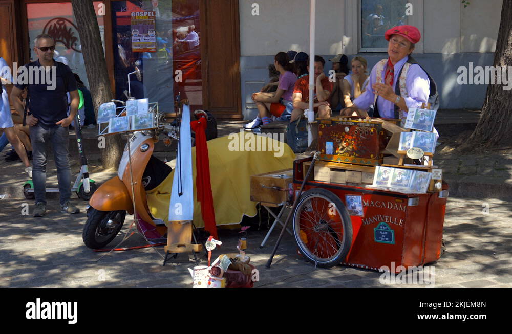 Singer place Stock Videos & Footage - HD and 4K Video Clips - Alamy