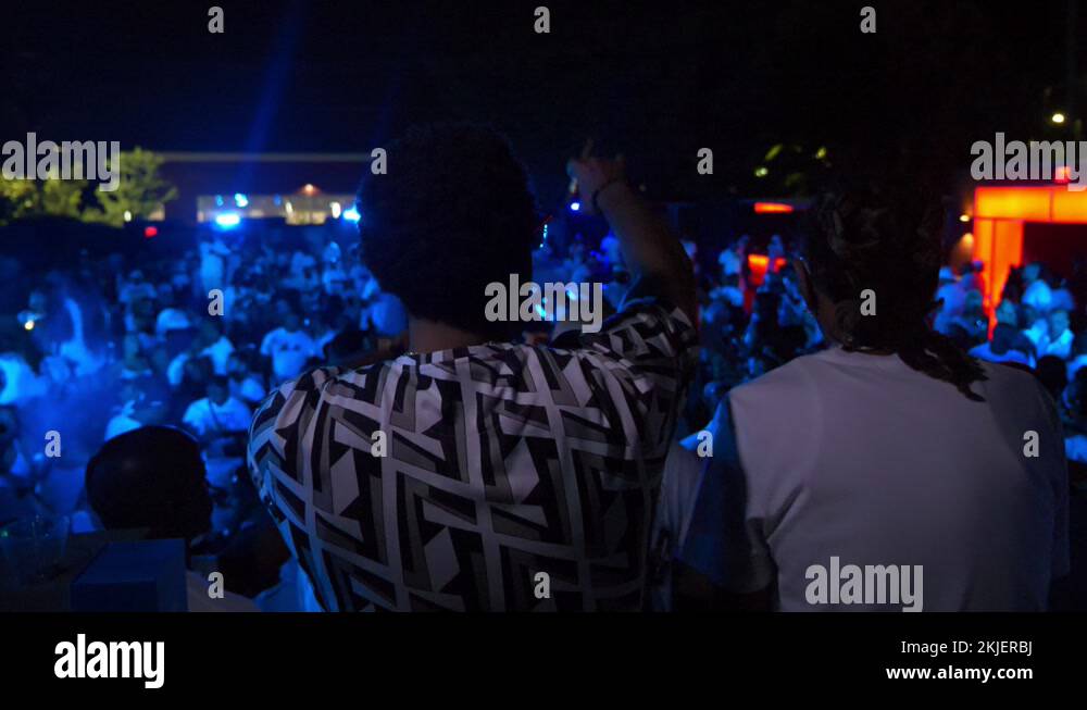 Celebrity packed Stock Videos & Footage - HD and 4K Video Clips - Alamy