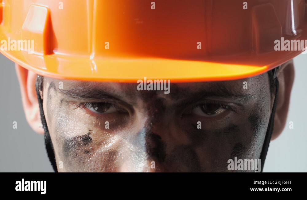 Employee physical labor Stock Videos & Footage - HD and 4K Video Clips ...