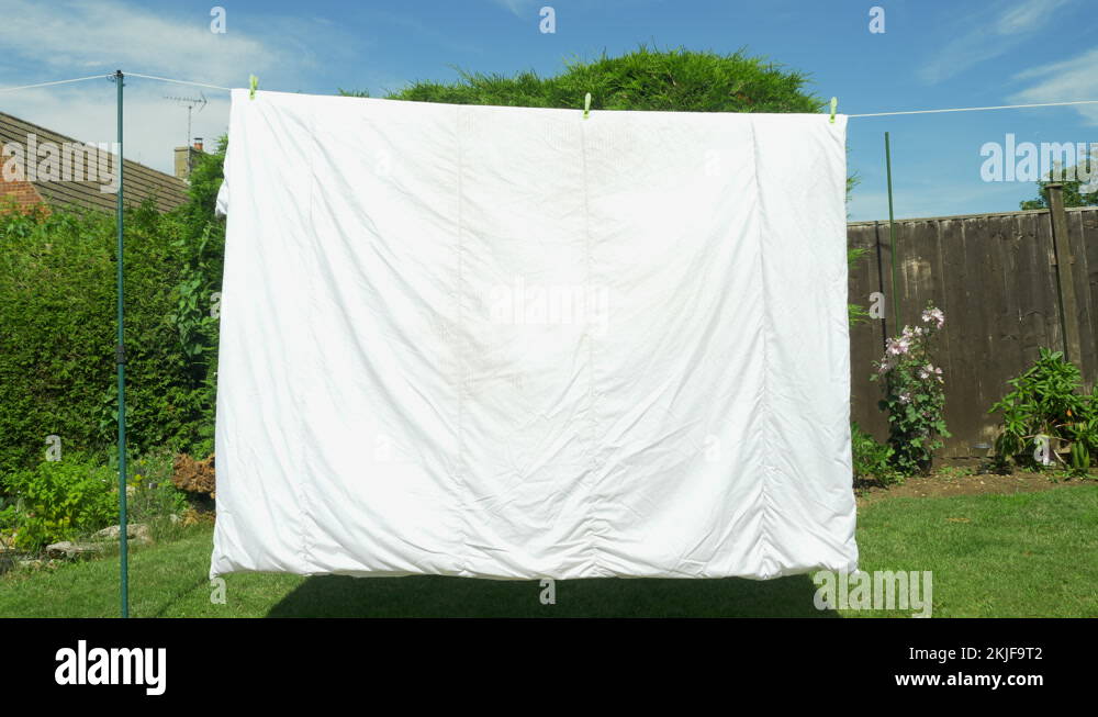 Hanging quilt Stock Videos & Footage - HD and 4K Video Clips - Alamy